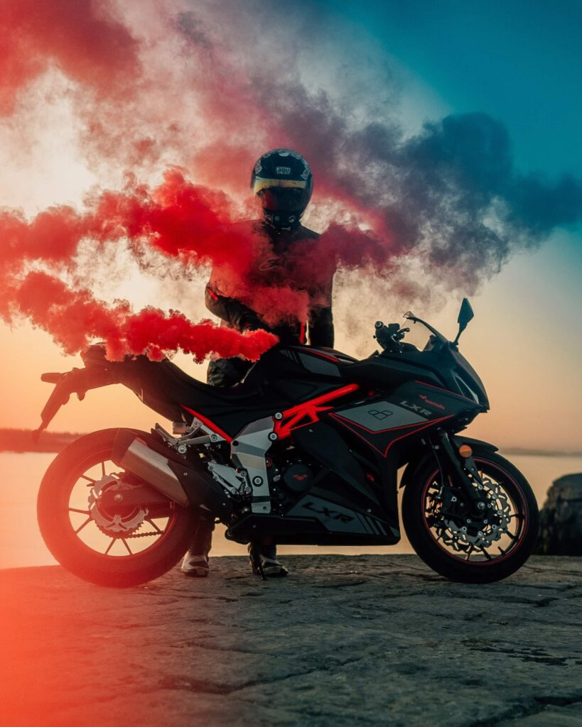 SPACE MOTOR COMPANY - VINTAGE MOTORCYCLE STORE